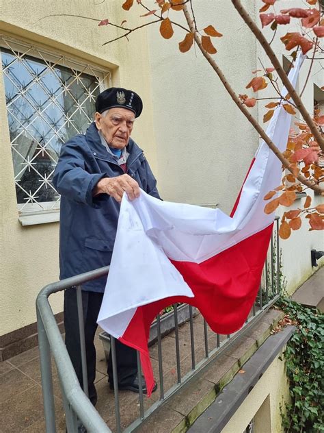 Татьяна Злотник On Twitter Visegrad24 Любі польські брати та сестри Вітаємо вас ️ ️ ️Ми вас