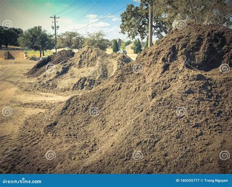 Heap Of Mixed Soil With Compost And Enriched Top Soil Wholesale Stock