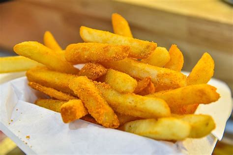 ร้าน 🍟ชีสซี่ฟราย สแน็ค Cheesy Fried Snacks สาขาบางบ่อ หน้าร้านบลูช้อป ข้างตลาดเสริมสุข รีวิว