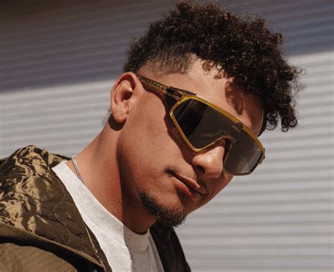 Oakley Latch Panel Patrick Mahomes Thetriworld Oakley Latch Panel Patrick Mahomes Thetriworld