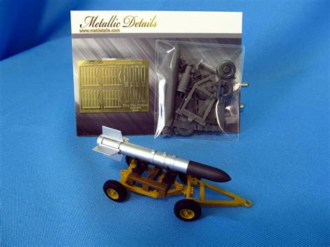 Metallic Details MDR7228 Tiny Tim Rocket With American WWII Trail