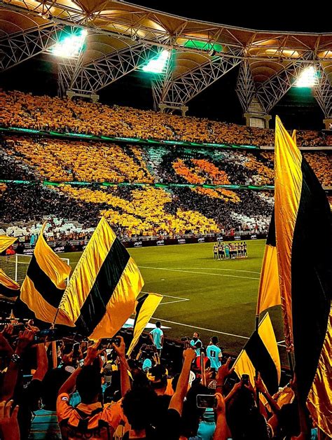 Pin By عبدالعزيز مدربا On صورة M Wallpaper Anime Films Wallpaper