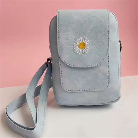 خرید و قیمت کیف دخترانه دوشی با بند قابل تنظیم از غرفه گالری کیف نیما