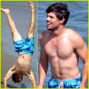 Taylor Lautner Goes Shirtless For ‘run The Tide Beach Scenes Shirtless Taylor Lautner
