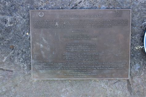 Monument 16e Ierse En 36e Ulster Divisies Sint Juliaan Langemark Poelkapelle Tracesofwar Nl