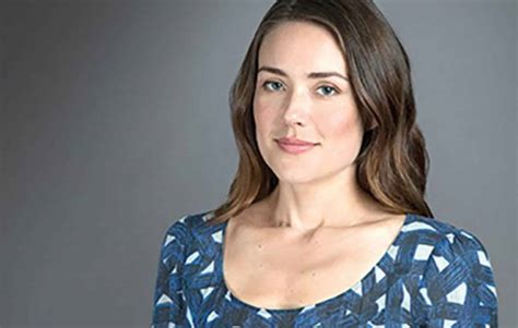 Megan Boone The Blacklist Star Husband Daughter Age Biography