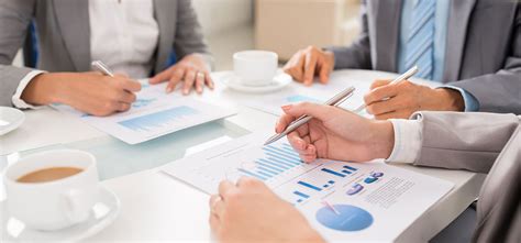 A Guide To The 4 Step Strategic Sourcing Process East West Basics