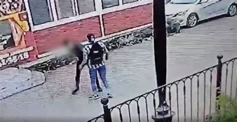 Зарезавшую школьника пацанку из Братска арестовали на два месяца