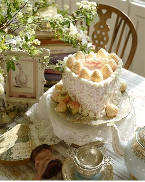 로판에 나올 것 같이 생긴 화려한 케이크 인스티즈instiz 이슈 카테고리