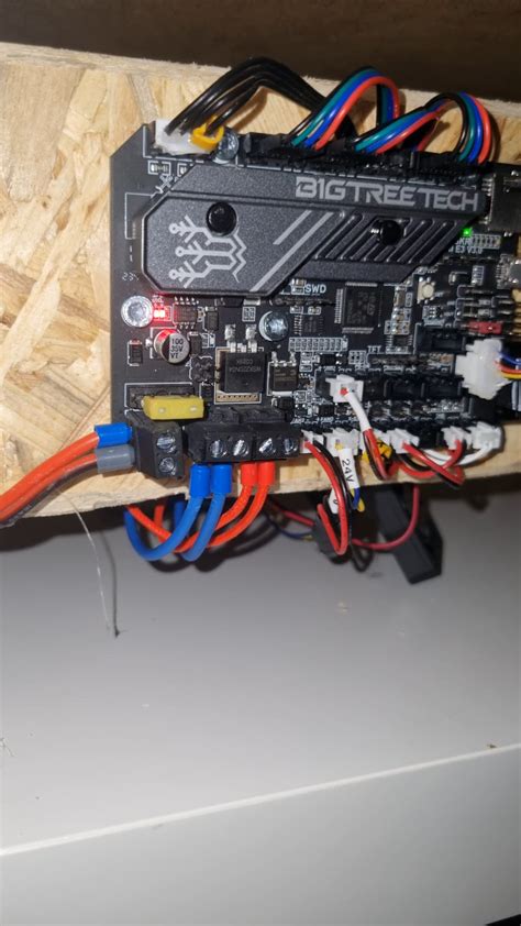 btt skr mini e3v3 status light constantly blinking r ender3v2