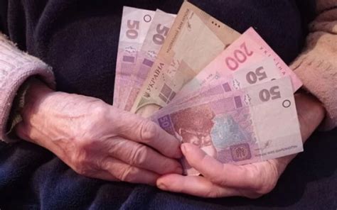 Підстави для перерахунку пенсій у грудні інформує ПФУ КАДРОВИК Ua Головний кадровий журнал