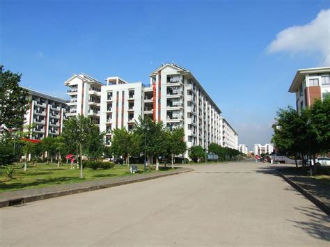 广西的大学民族班大学的民族班和普通班有什么区别 随意云
