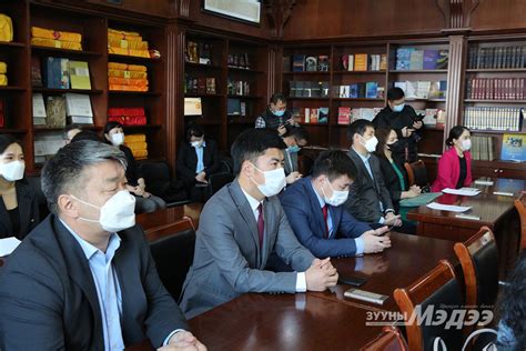 ФОТО Монгол нутгийн зураг 3 боть номын нээлт