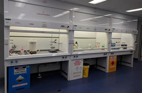 University Of Queensland Molecular Biosciences And Hawken Cmm Library Refurbishment Kane