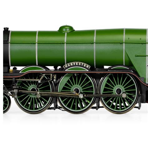Hornby R30216 Lner A3 Class No2573 Harvester Diecast Footplate And Flickering Firebox