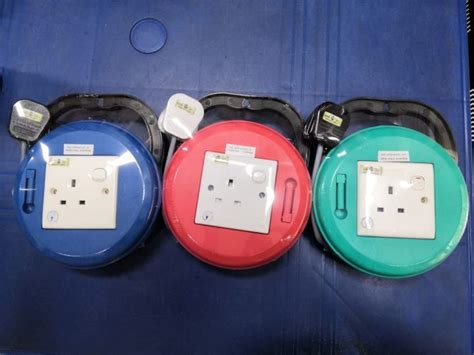 Extension Roller Box Cable Reel Portable Trailing Extention Socket Cable Box Sirim Approved 5m