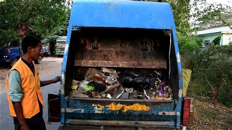 ပျဉ်းမနားမြို့နယ်တွင် Clean City Green City အဖြစ် အကောင်အထည်ဖော် ဆောင်ရွက်နေမှု မြင်ကွင်းများ