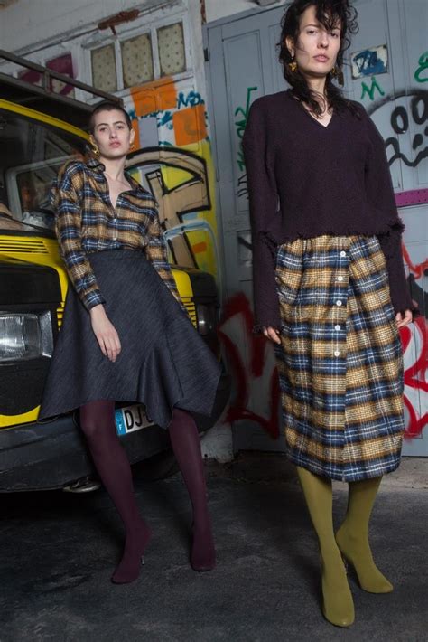 Sun Dawei Je Voulais à Travers La Mode Avoir Un Lien Plus Proche Avec Lhomme Doors Art