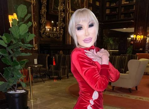 Lyn May Comparte Una Foto Donde Aparece Con Un Nuevo Rostro