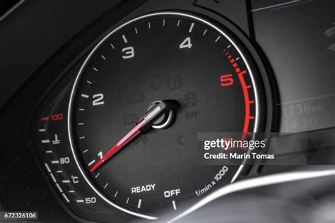 Auto Correct Text Photos And Premium High Res Pictures Getty Images