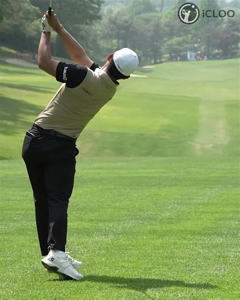 반듯한 스윙 고군택 Youtube