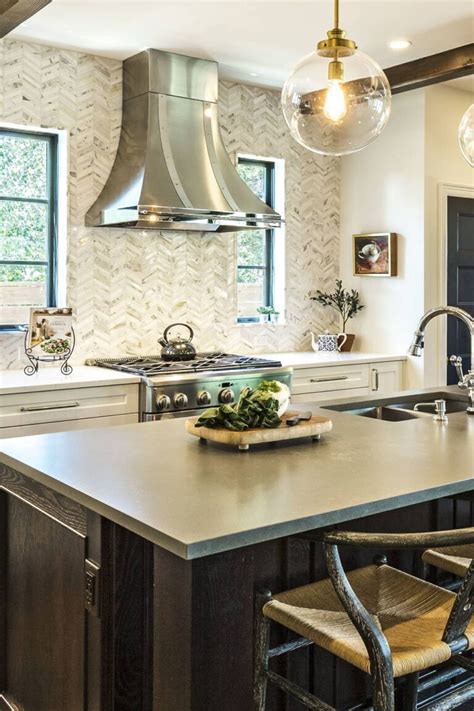 25 Calacatta Gold Marble Backsplash Luxury Nature