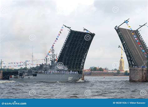 The First Minesweeper Of The New Generation Project 12700 `alexander