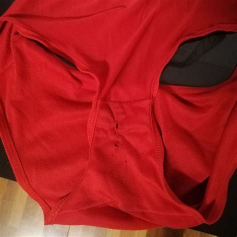 ขายกางเกงในแฟนใช้แล้ว