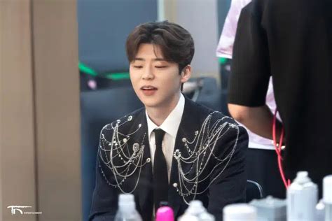 2025 박지현 콘서트 쇼맨쉽 서울 앵콜콘 포토 팬마음 커뮤니티