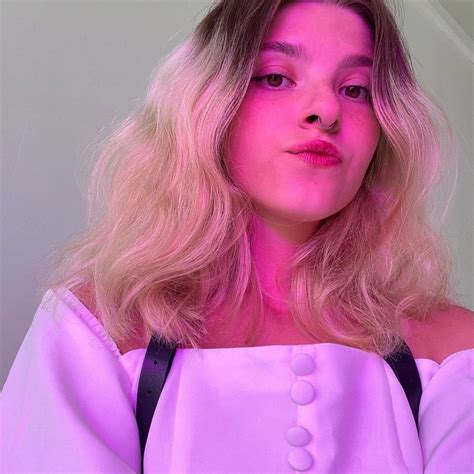 Miachi Cam Model Free Live Sex Show And Chat Stripchat