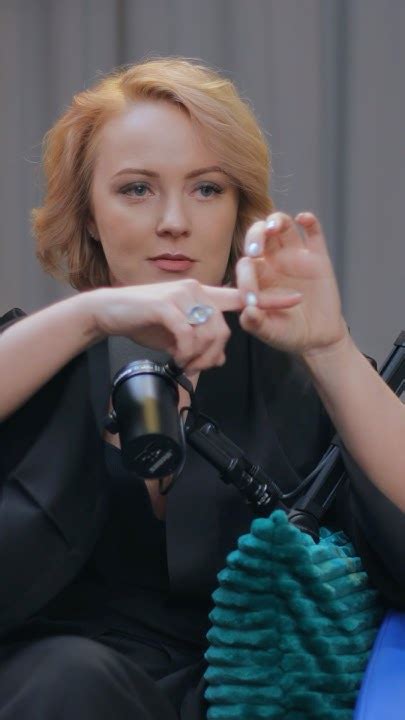 А как считаете вы женщина берёт или даёт во время полового акта Youtube