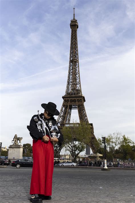 Monumental Artist Jefrë Shrinks Down For His European Debut In Paris