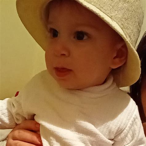 შენი სახელი სიყვარუკია დე By Nina Nini