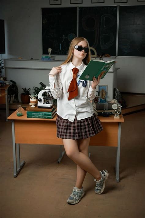 Фотосессия в школе Подписывайся Еще больше идей в инстаграм ในปี 2024