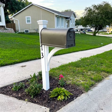 Upgrading Your Curb Appeal With A Diy Mailbox Makeover Crystel