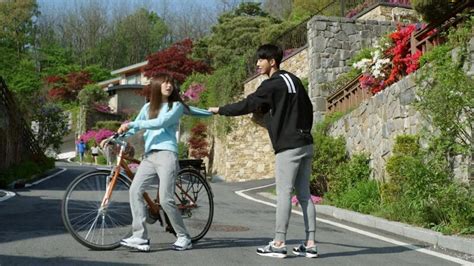 Кто ты Школа 2015 3 серия Смотреть онлайн в поиске Яндекса по Видео