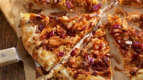 Bbq Chicken Pizza Recipe From Pizza Hut Easy And Tasty