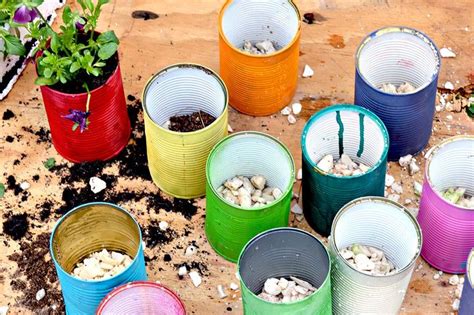15 Cute Ways To Decorate Tin Cans Into Planters Hometalk