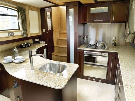 Идеи на тему Dutch Barge 130 отдых яхта лодка