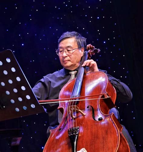 乐推荐 父子“琴”深 【黄小龙and黄北星】大提琴独奏重奏音乐会 搜狐大视野 搜狐新闻