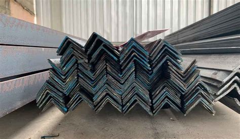 Jual Besi Siku SNI Berkualitas Harga Terbaik PT Sinar Baja Indonesia