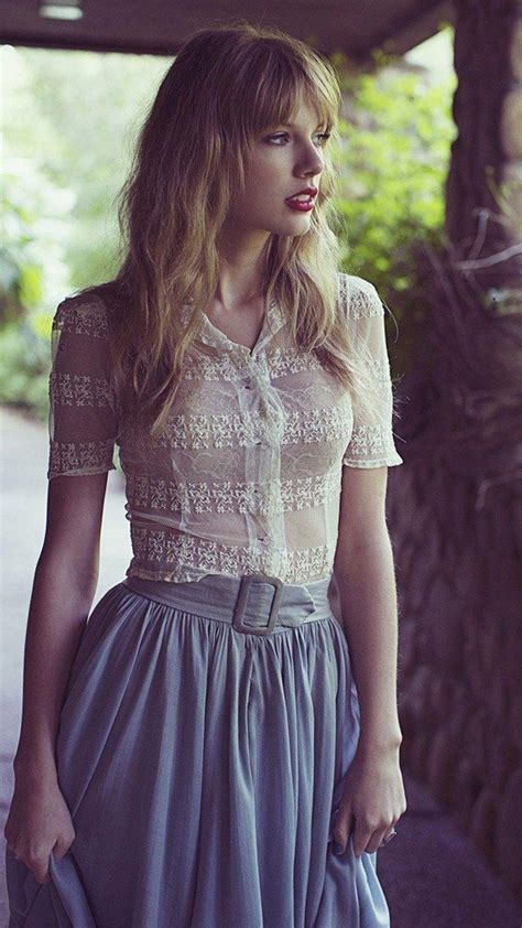 تصاویر جدید تیلور سویفت به همراه بیوگرافی کامل و کیفیت بالا