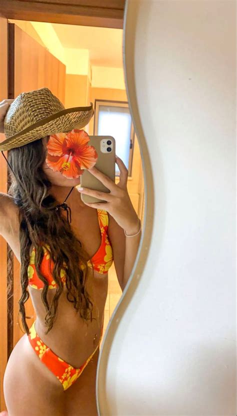 גלו 13 רעיונות של Coconut Girl🌺 בלוח Pinterest זה בגדים קיץ שמלות של נסיכות ועוד