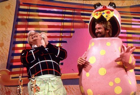 Britains Favourite Tv Shows As Bbc Staple Triumphs Over Itv Classic