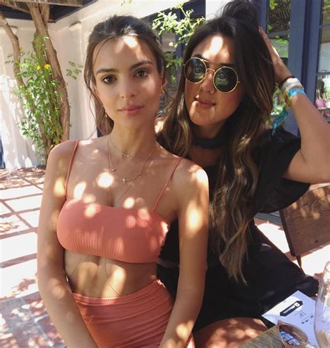 2248 Mil Curtidas 761 Comentários Emily Ratajkowski Emrata No Instagram 🌞 Tremendy