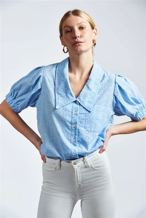 Bye Bye Blouse Gape Hello The Shirt We Know Womens Shirts Patented