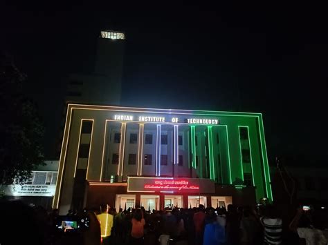 Iit Kgp Main Building On Independence Day R Jeeneetards