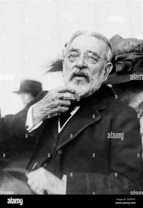 Robert Lincoln Son Of President Abraham Lincoln Attends A Dedication