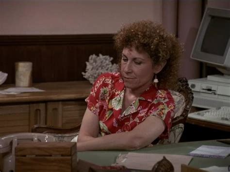 Rhea Perlman Nude