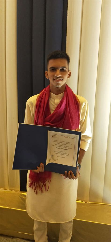 Suresh Suthar On Linkedin Graduated Btech 4convocation Paruluniversity